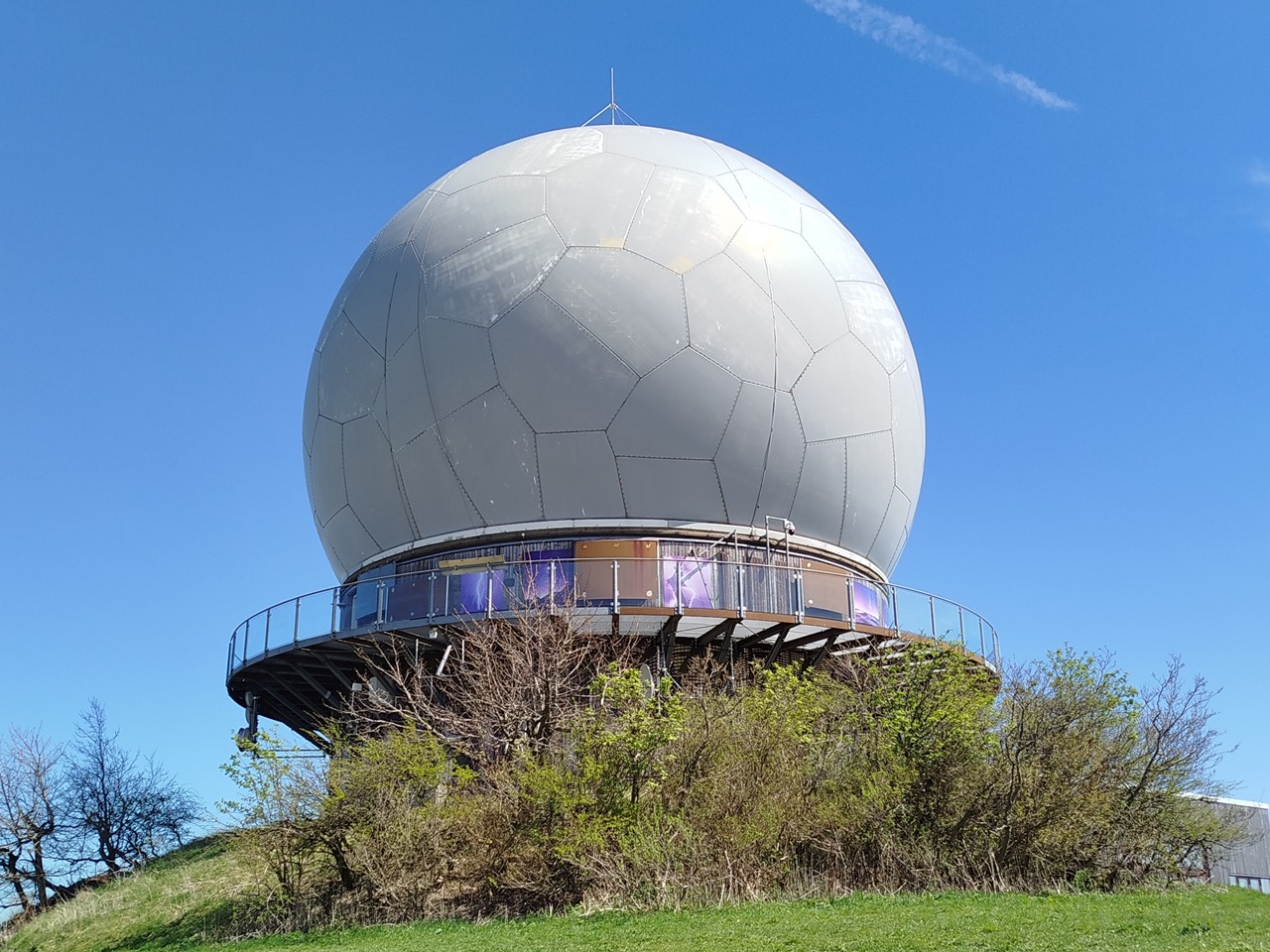 Radom Wasserkuppe - Ausflugsziel und Relikt des Kalten Krieges